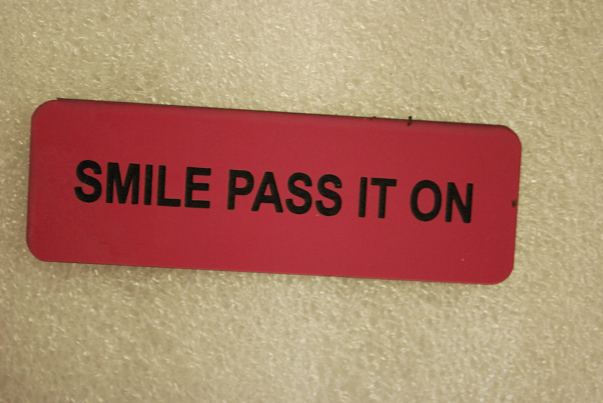 SMILE PASS IT ON (Fun Badges) – Carolina Creations llc